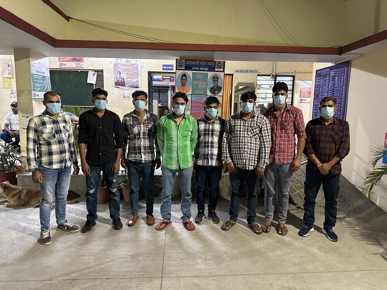 देहरादून में प्रतियोगी परीक्षा में नकल गिरोह का भंडाफोड़, इलेक्ट्रॉनिक डिवाइस के साथ 17 अभ्यर्थी ...